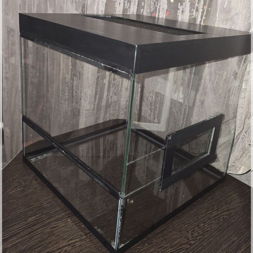 Террариум для рептилий бу