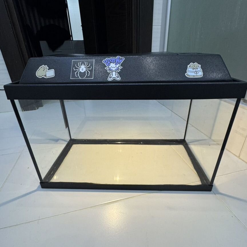 Аквариум 35 литров с крышкой и светом