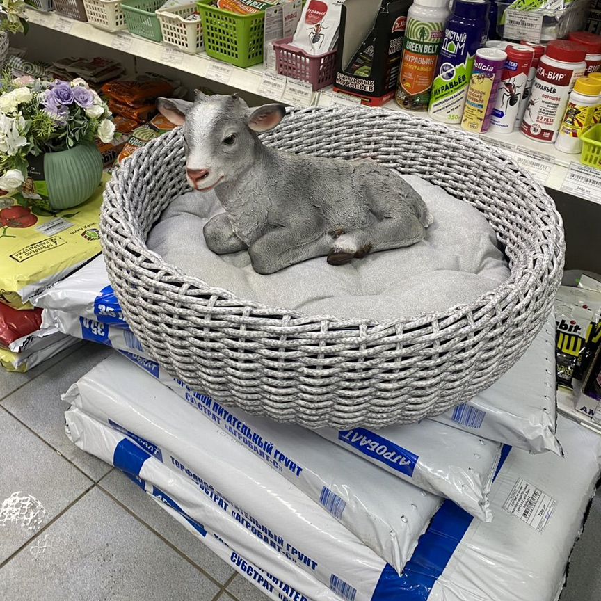 Лежанка для животных из ротанга