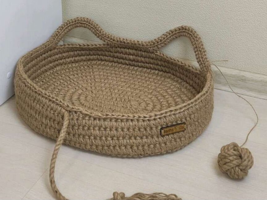 Лежанка из джута