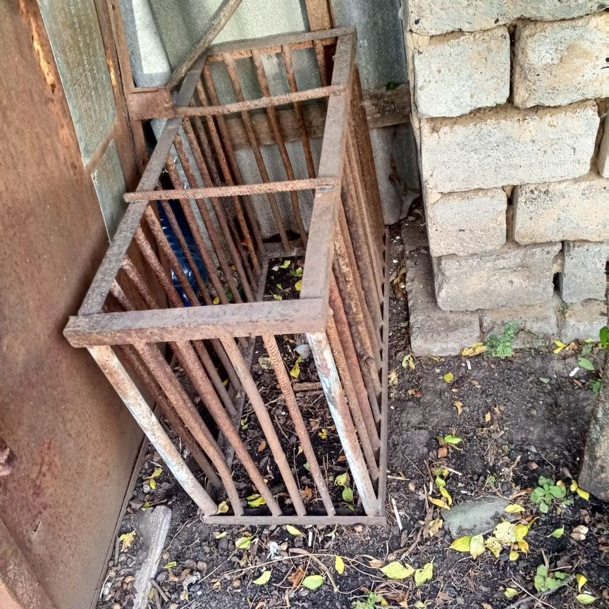 Кормушка для овец или коз