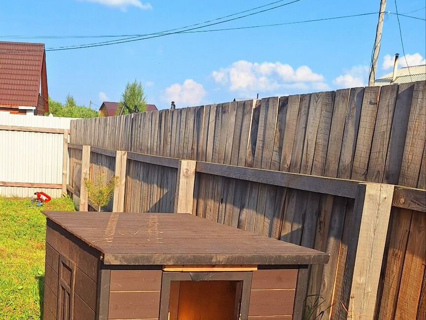 Собачья будка для большой собаки