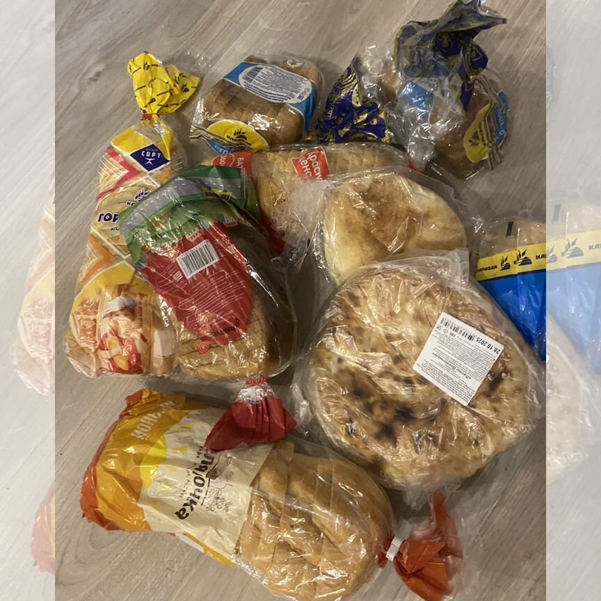 Хлеб, батоны, сладкая выпечка