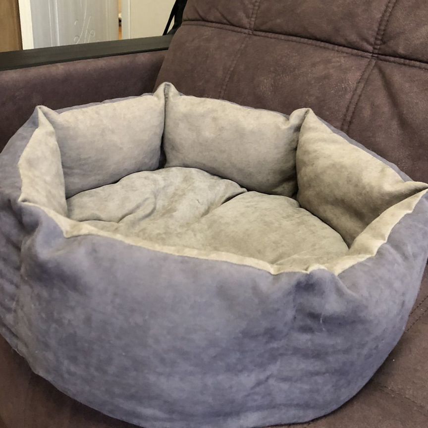 Лежанка для кошек