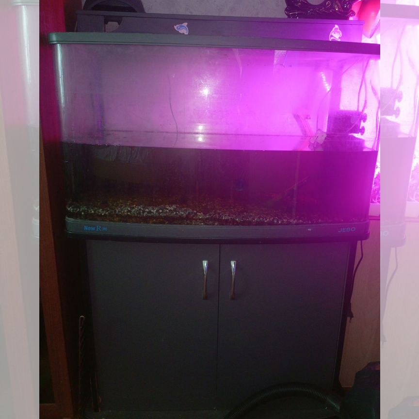 Аквариум с тумбой