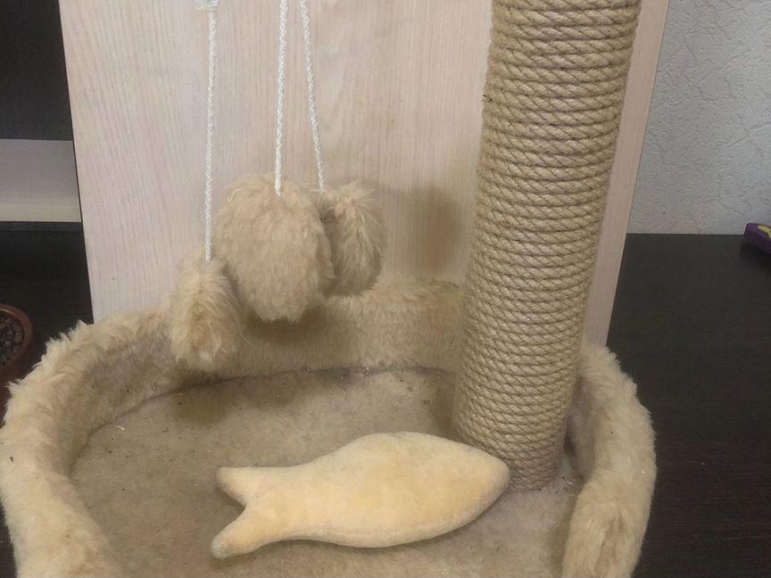 Когтеточка с лежанкой для кошек