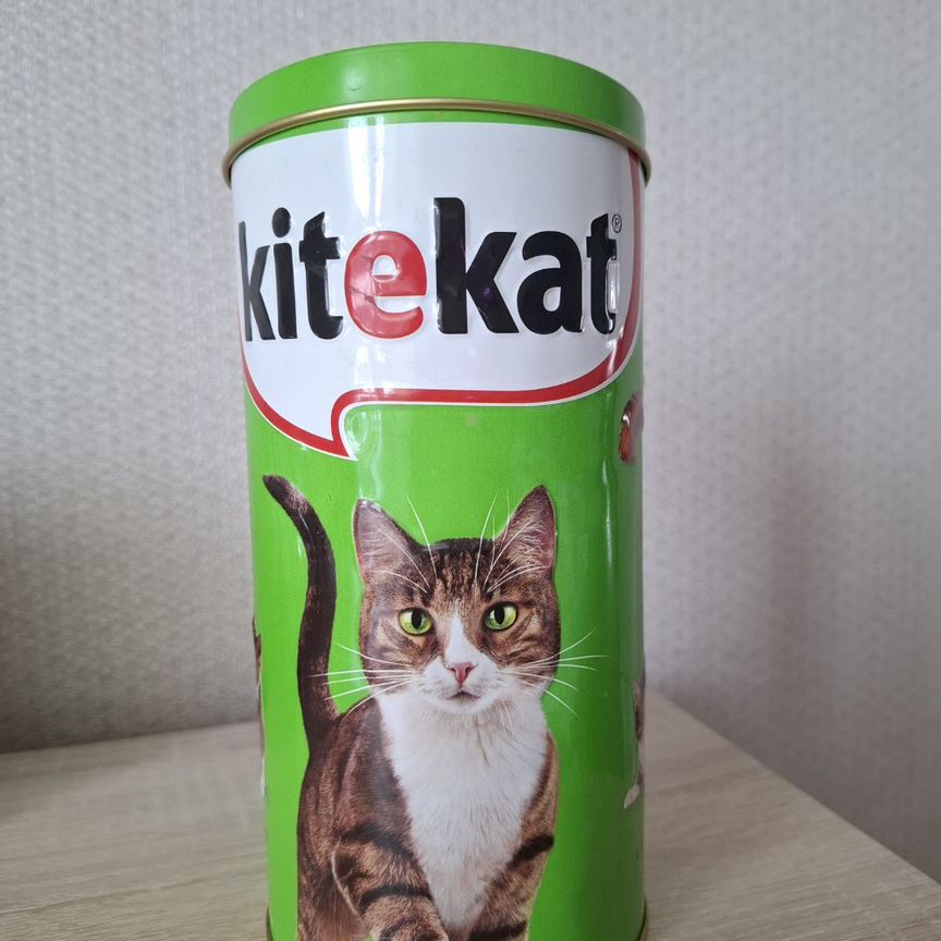 Банка контейнер для корма kitikat