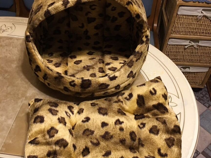 Лежанка, домик ракушка для маленьких животных