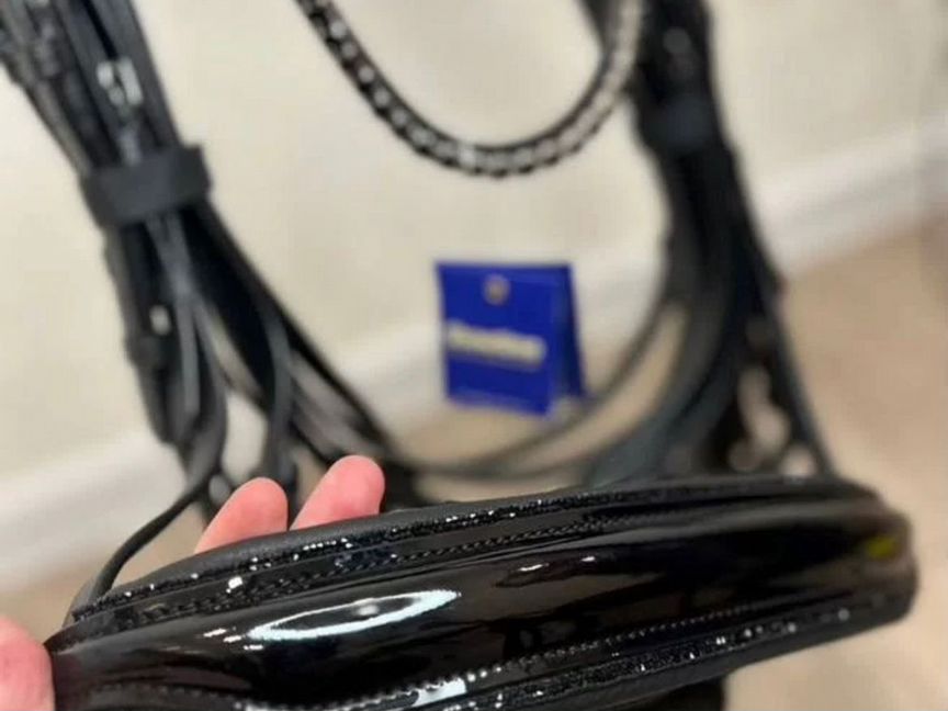 Капсюль для лошади