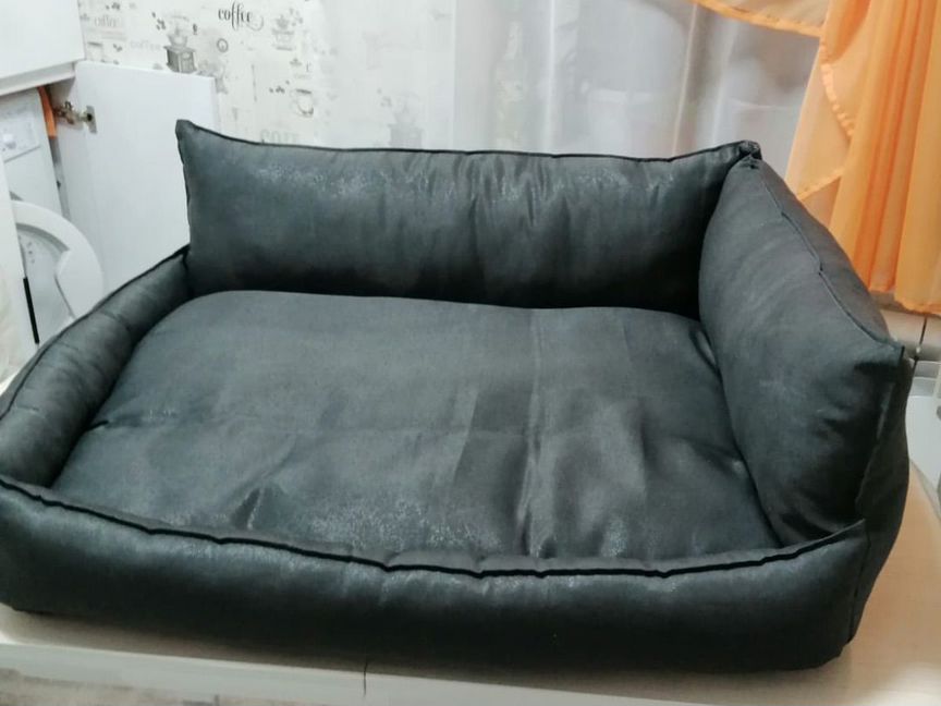 Лежанка для собак