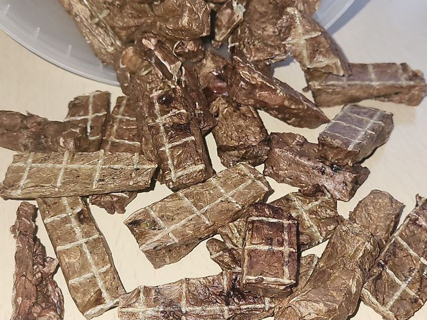 Лакомство для собак (сушеное говяжье лёгкое)