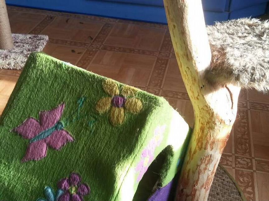 Кошкин дом с когтеточкой