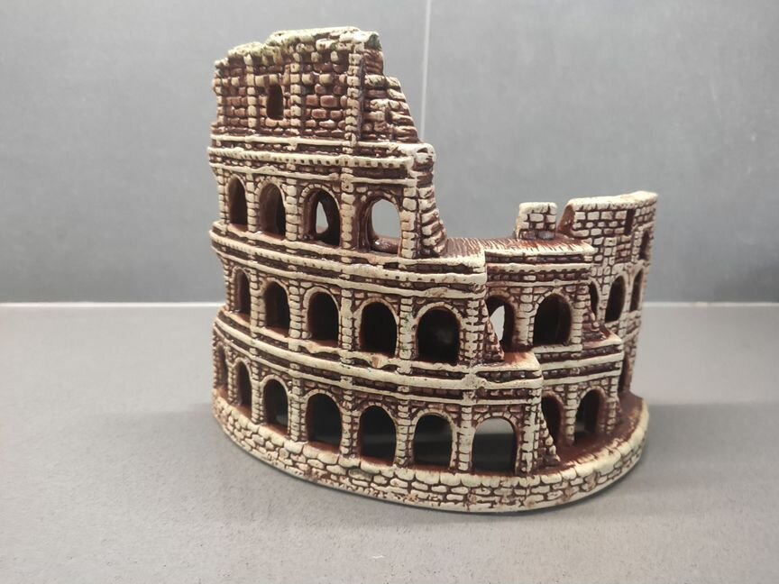 Декорации в аквариум