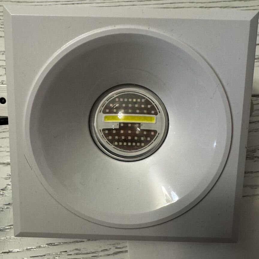 Светильник для морского аквариума