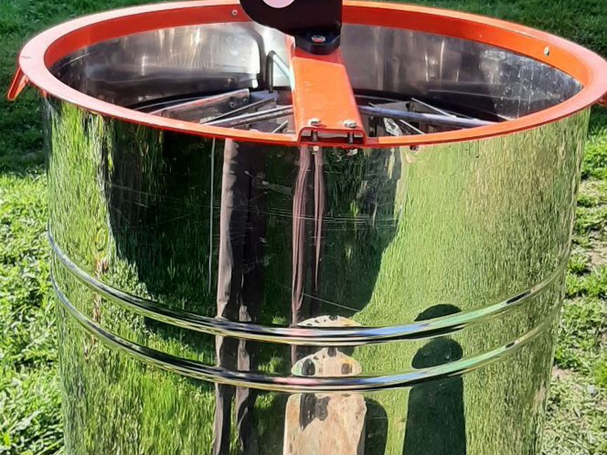 Медогонка 3х рамочная