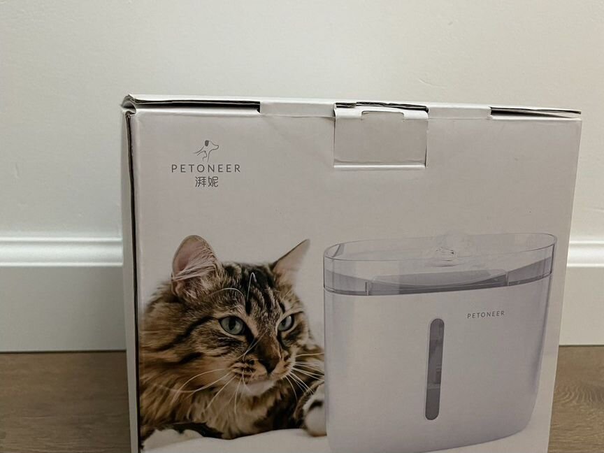 Поилка для кошек Petoneer