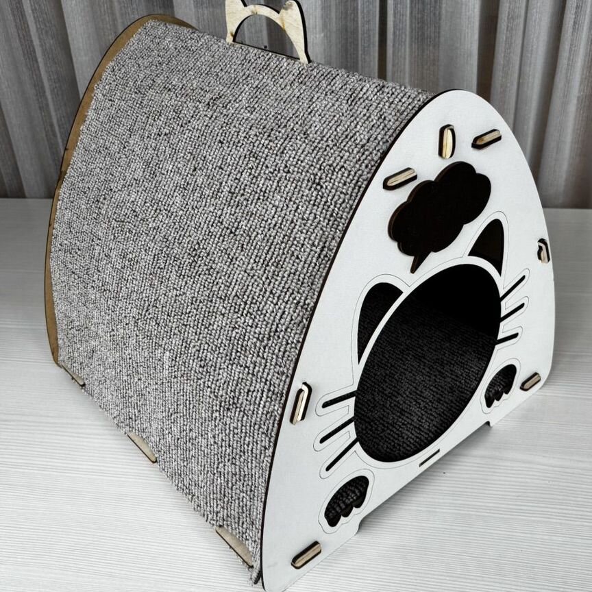 Домик для кошки с когтеточкой