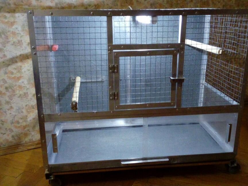 Вольер собственного изготовления