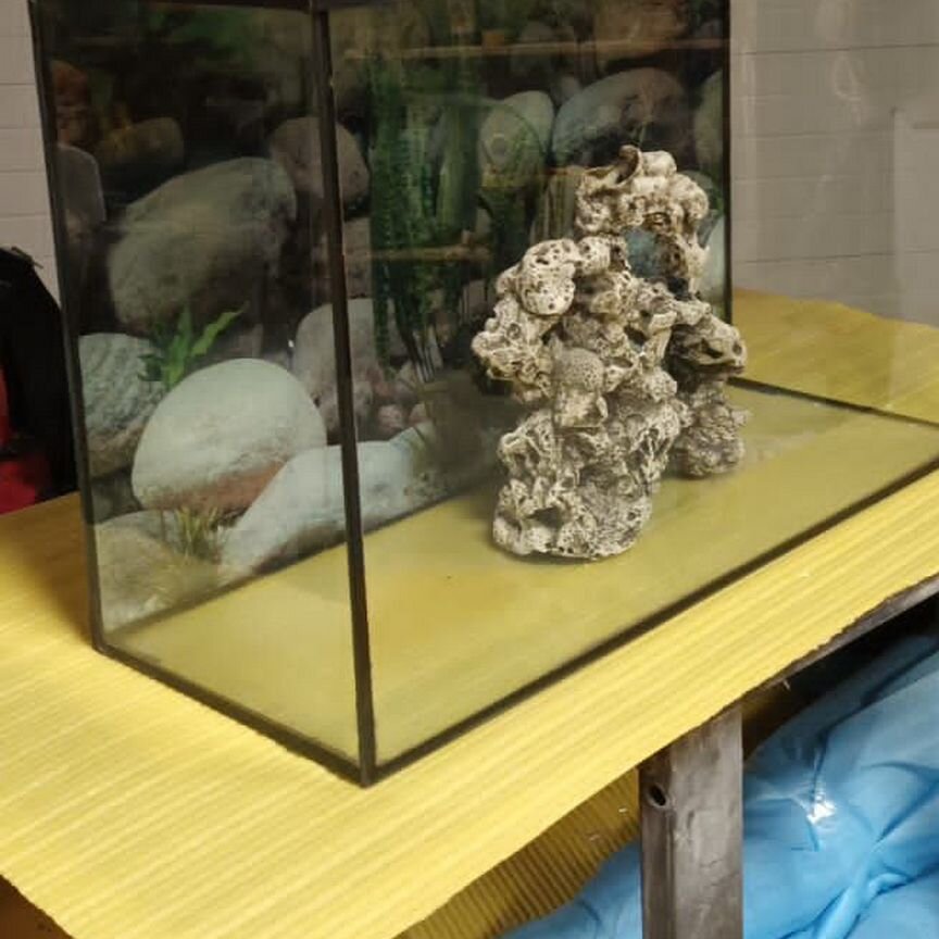 Аквариум гл.310 х в.570 х ш.750