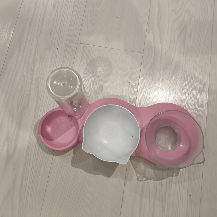 Миски для кошек с подставкой и поилкой