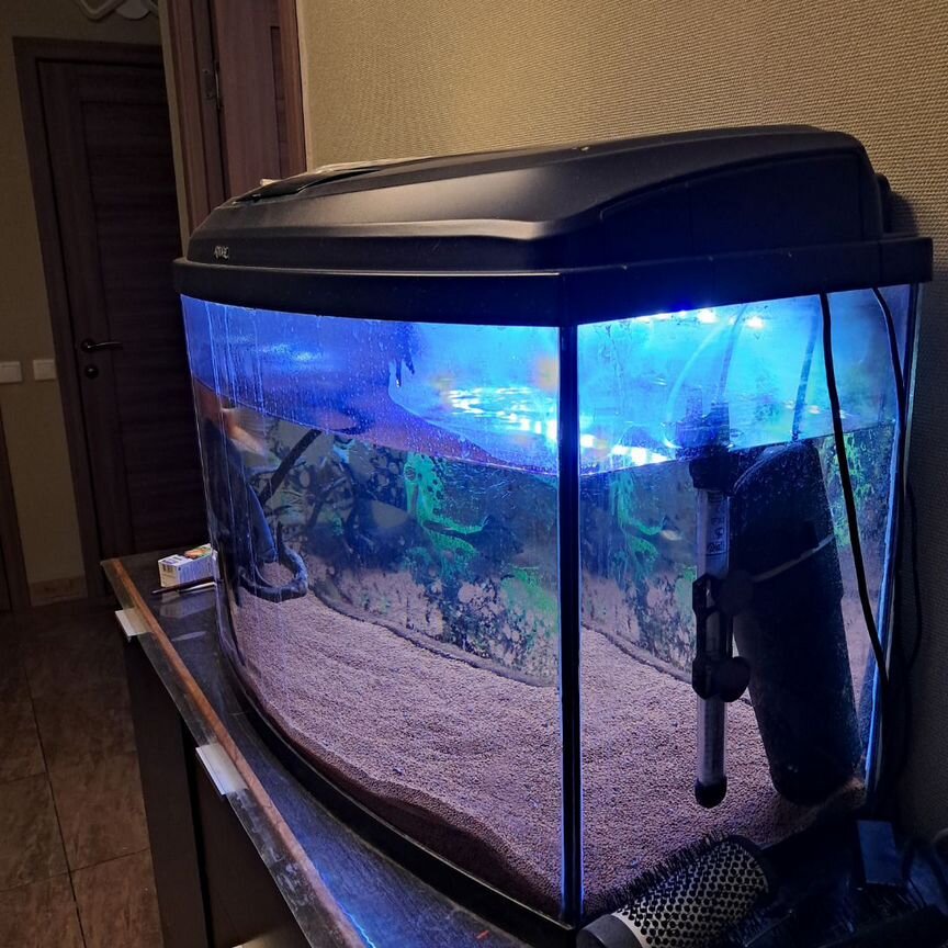 Отдам аквариум