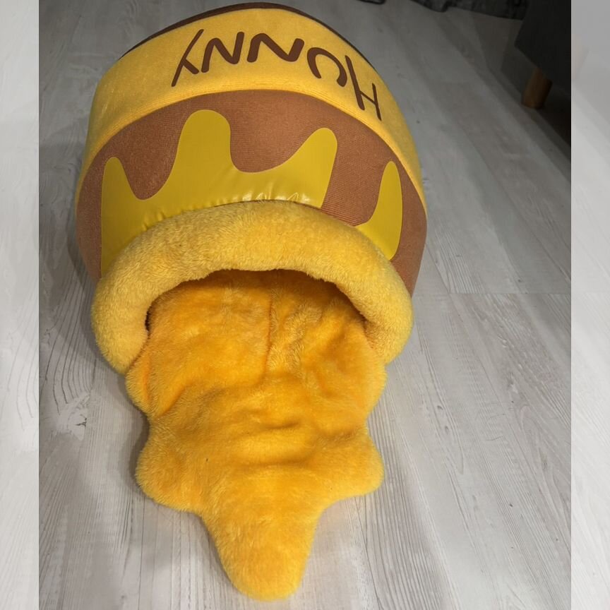 Лежанка домик для кошек