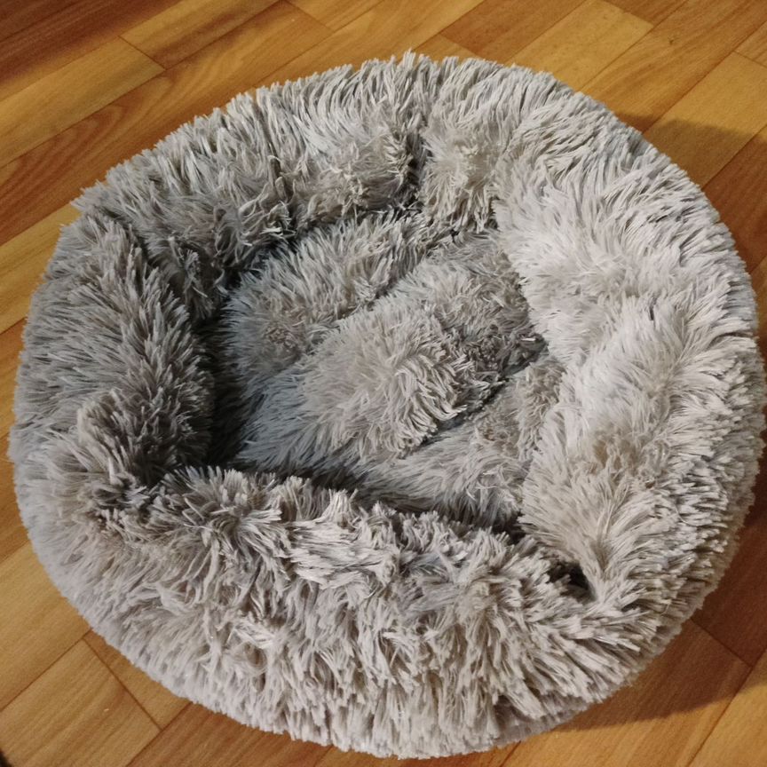 Лежанка для котенка