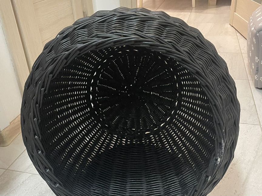 Домик для кошки из ротанга