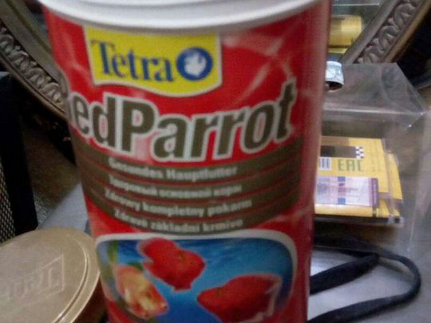 Аквариум корм для рыб RedParrot. мотыль