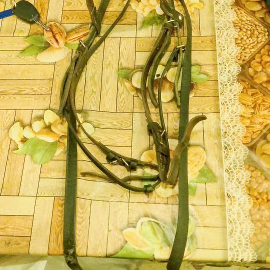 Уздечка коженая