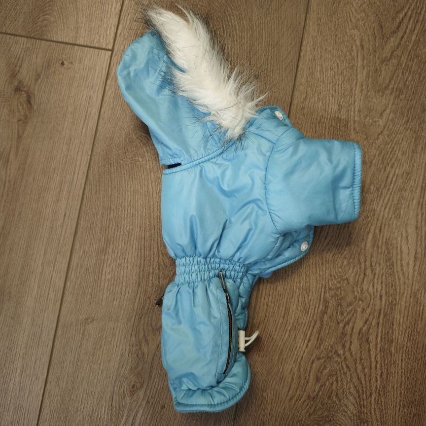 Курточка на маленькую собачку