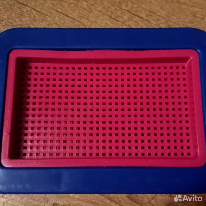 Кормушка для рыб