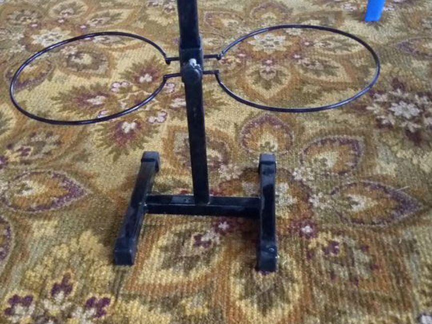 Подставка для собачьих мисок