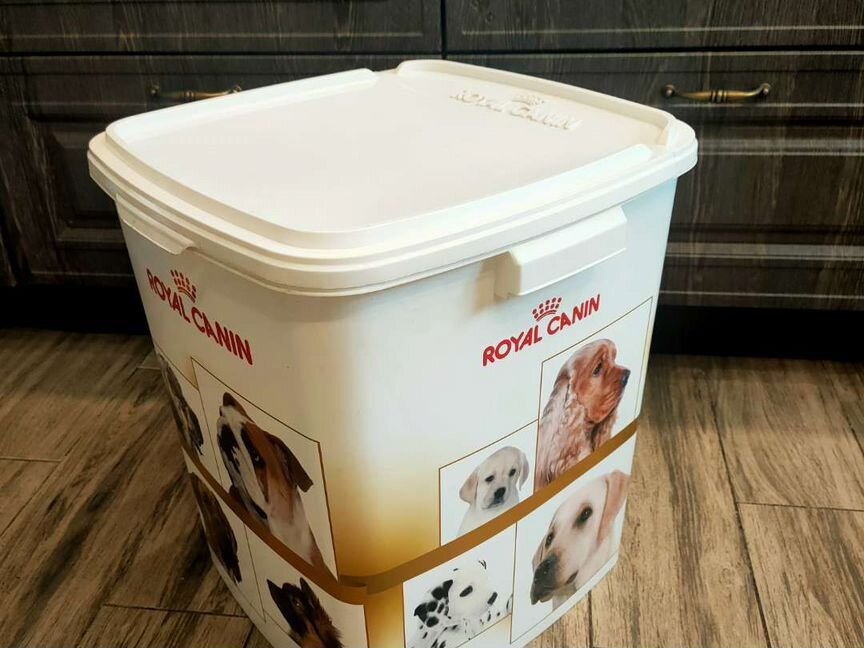 Короб для хранения сухого корма для собак