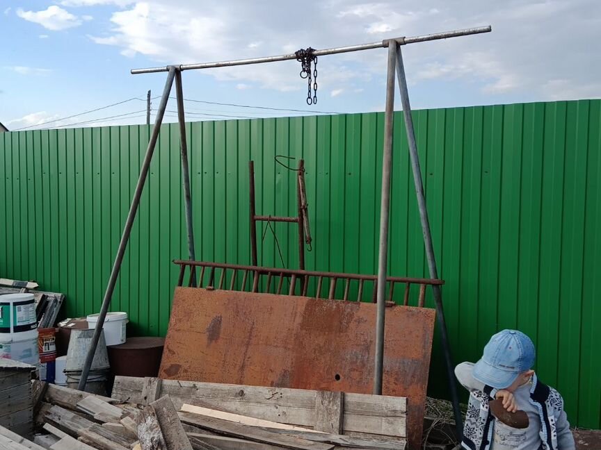 Подставка для разделки туши поросят