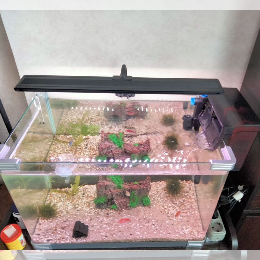 Аквариум с тумбой