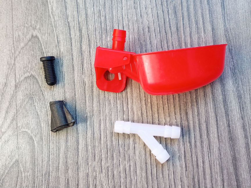 Чашечные поилки