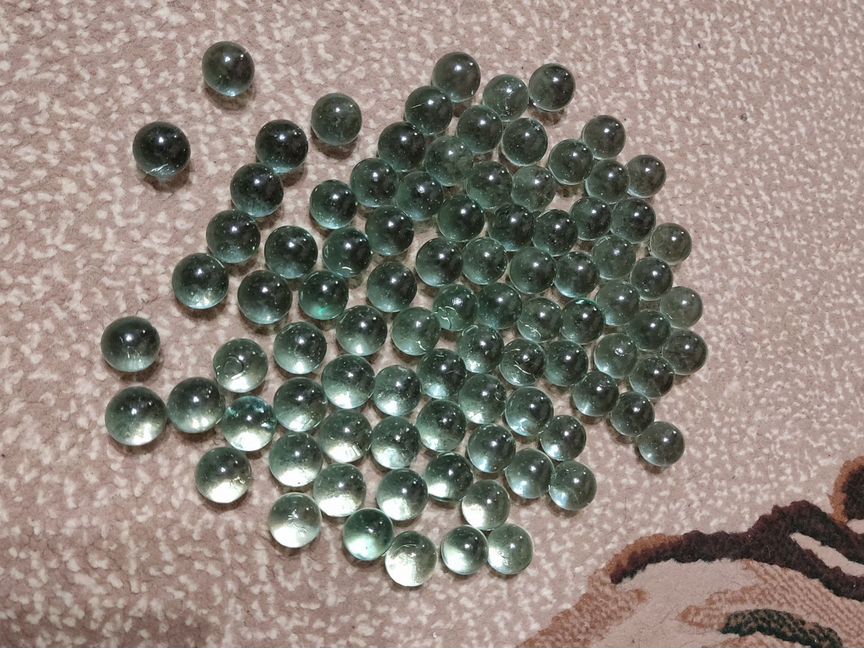 Стеклянные шарики для аквариума или декора