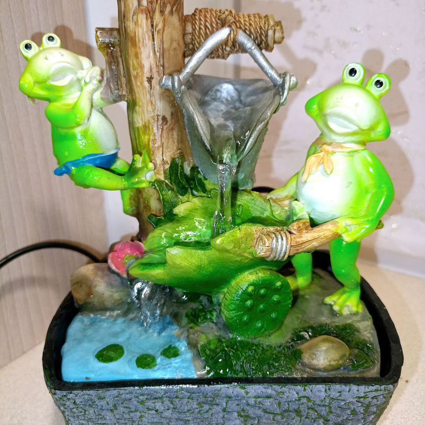 Фонтан поилка для кошек