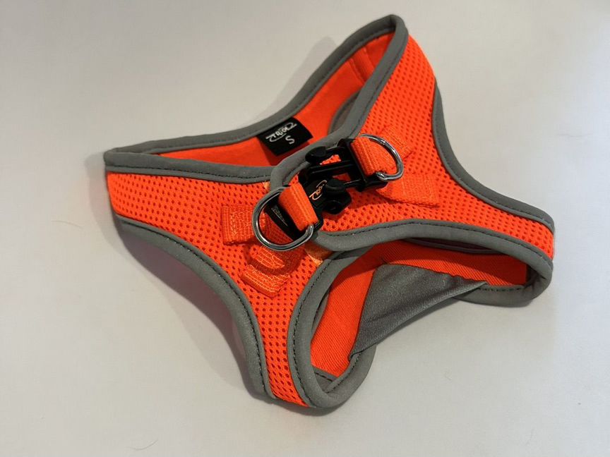 Шлейка жилетка для собаки