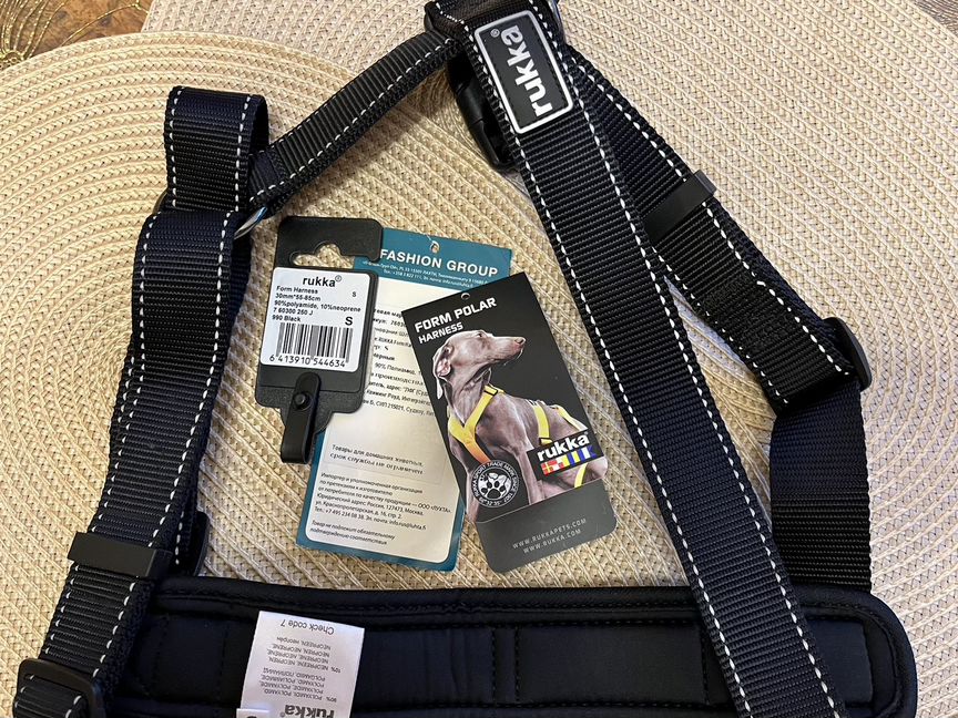 Шлейка для средней собаки