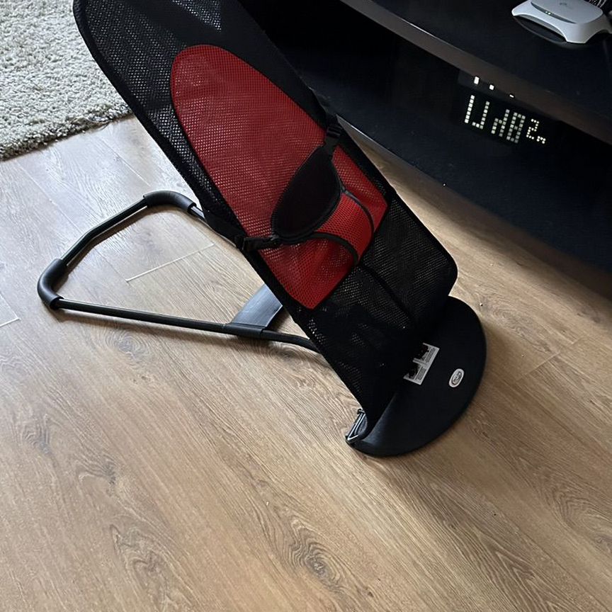 Лежанка-качалка