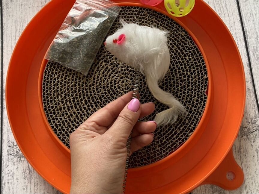 Игрушка для кошек новая