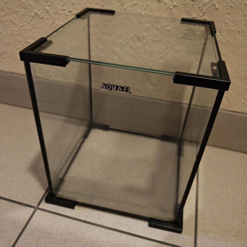 Аквариум aquael 20 литров