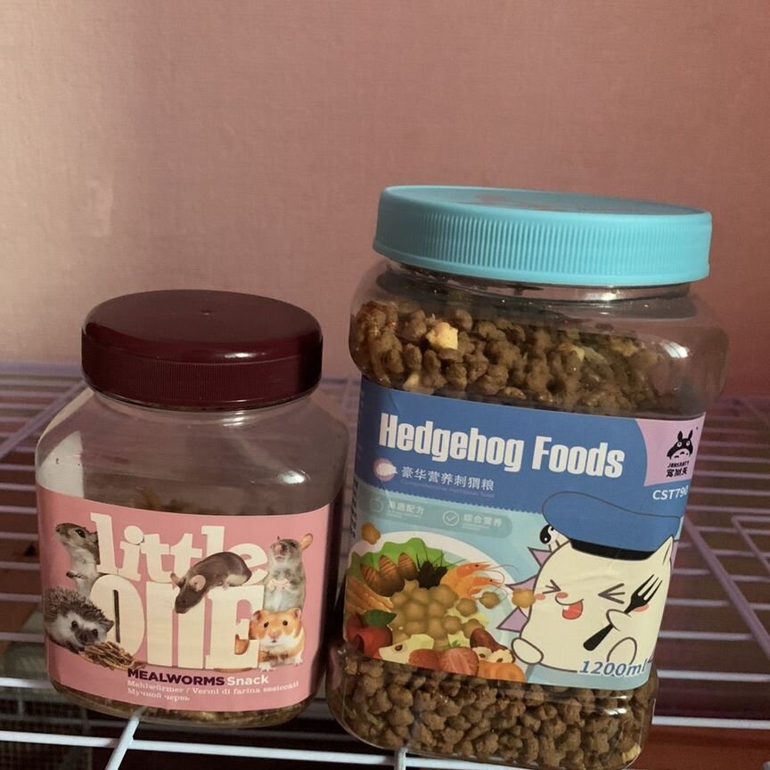 Корм для ежей и лакомство