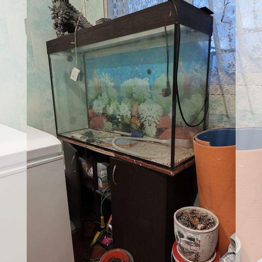 Аквариум с тумбой
