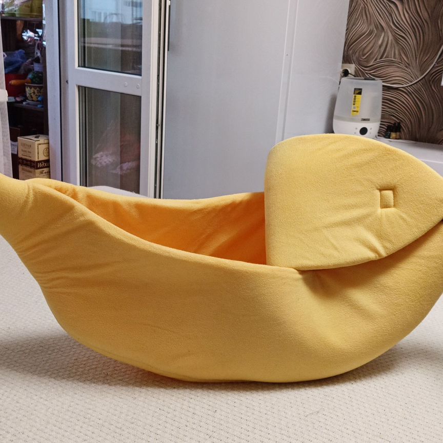 Лежанка для собак бу