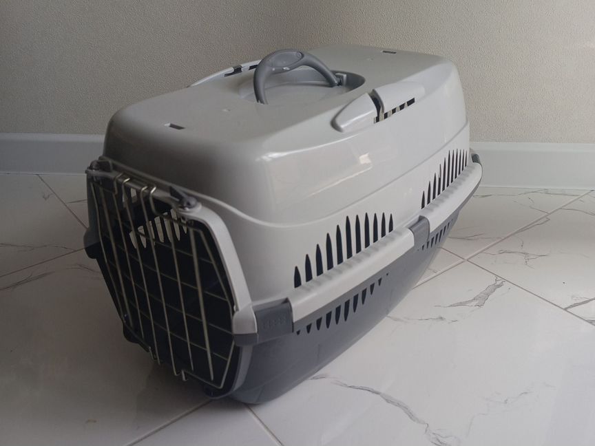 Аренда Переноска для кошек пластиковая бу