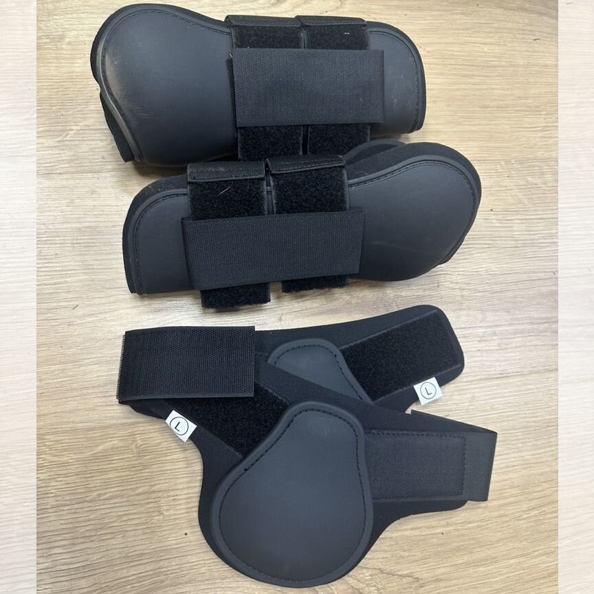 Ногавки для лошади