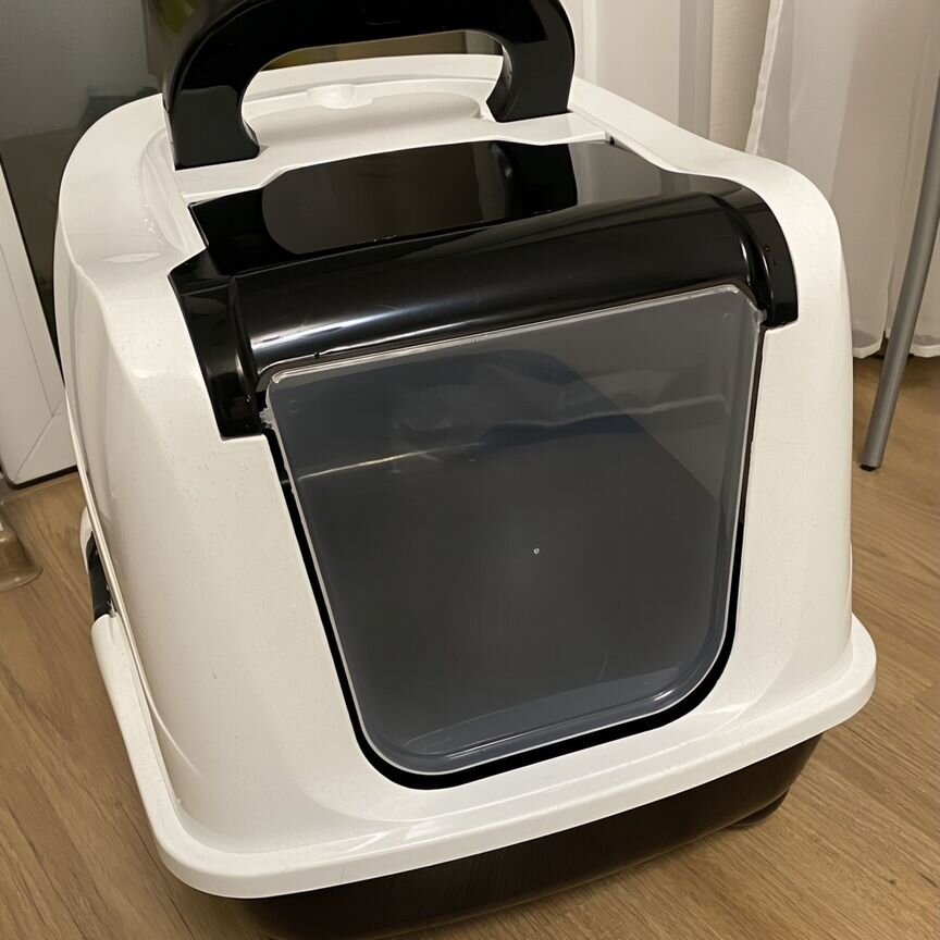 Закрытый лоток для кошек б/у 57х43х38см